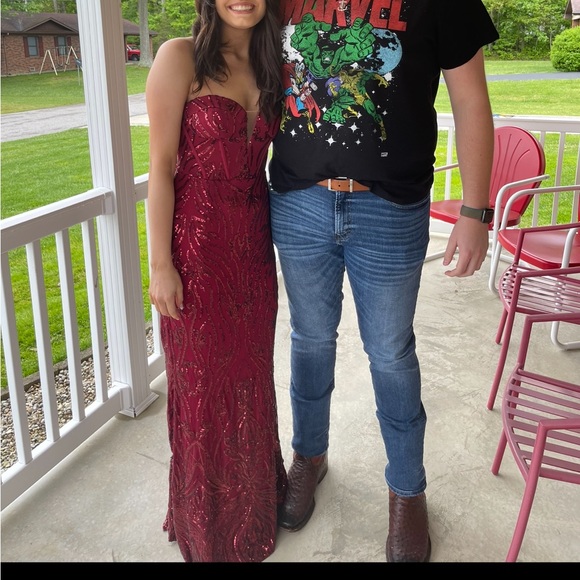 David's Bridal | Dresses | Maroon Red Prom Dress Worn Once In Amazing ...